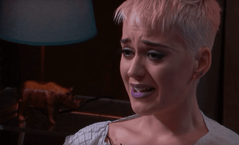 Katy Perry revela la verdadera razón por la que cortó su cabello y es ... Katy Perry revela la verdadera razón por la que cortó su cabello y es ...