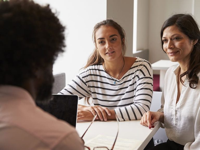 Reuniones con los maestros: aprovéchalas al máximo | Familias