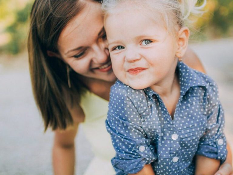 6 cosas que tus hijos aprenderán de ti (te guste o no) | Familias