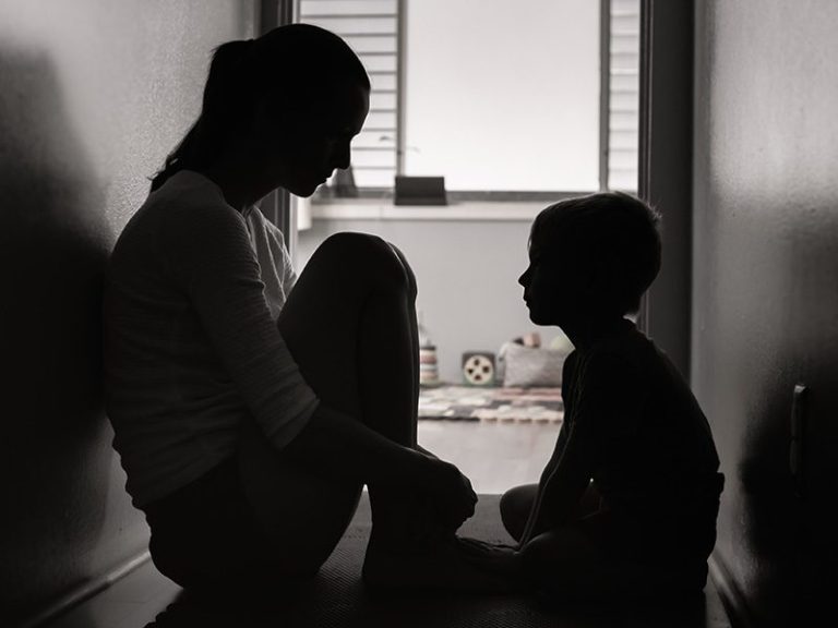 Crianza: 4 tipos de correctivos que debes evitar | Familias