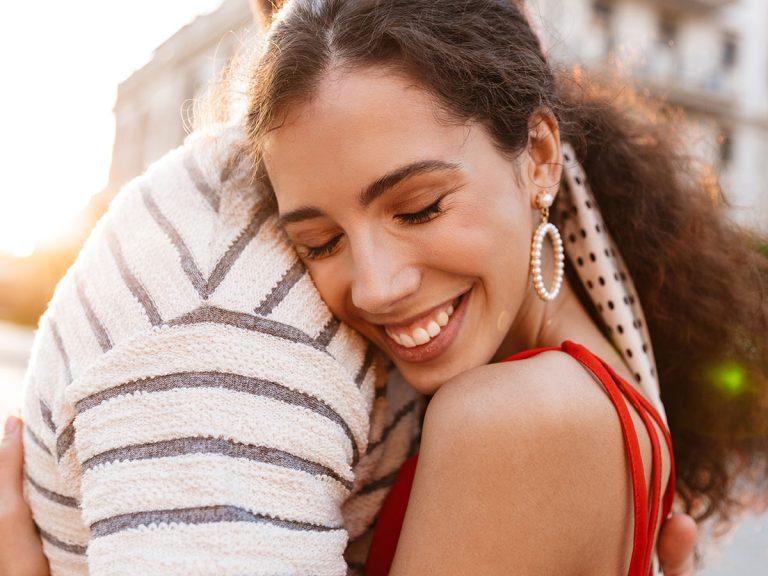 5 secretos para atraer el amor de tu vida como un imán | Familias